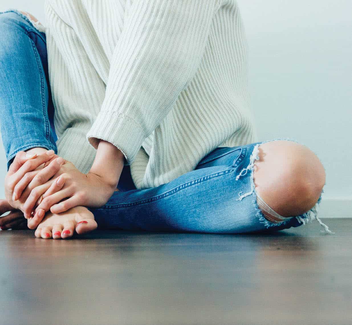 New Knees, Please | Wellness | Living Magazine